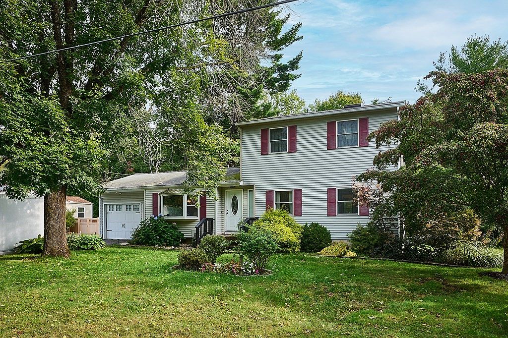 49 Redford Dr, Northampton, MA 01062 | MLS #73164228 | Zillow