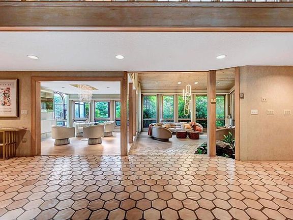 504 Hallet Rd, East Stroudsburg, PA 18301 | MLS #742890 | Zillow