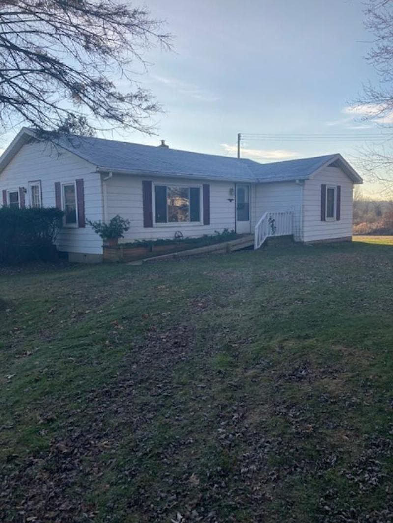 4362 Millis Rd, North Branch, MI 48461 | MLS #869-24-0027 | Zillow