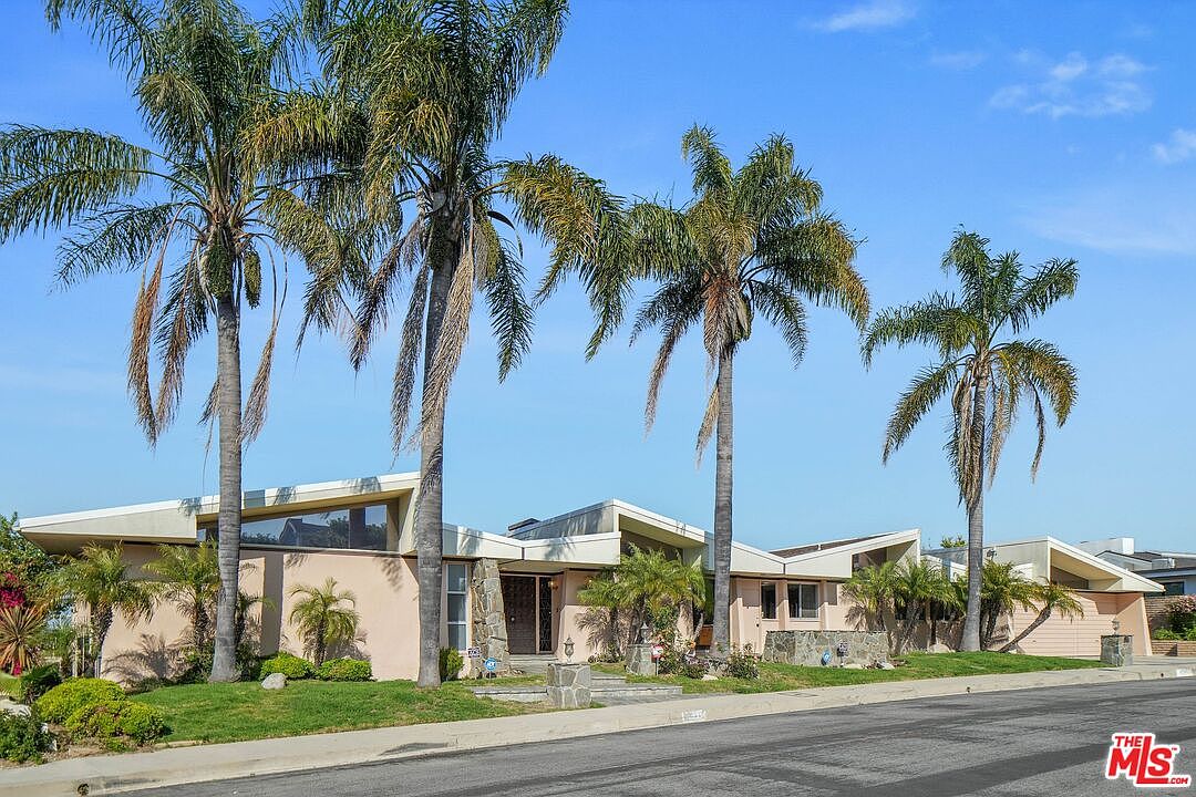 3054 Elvill Dr, Los Angeles, CA 90049 | Zillow