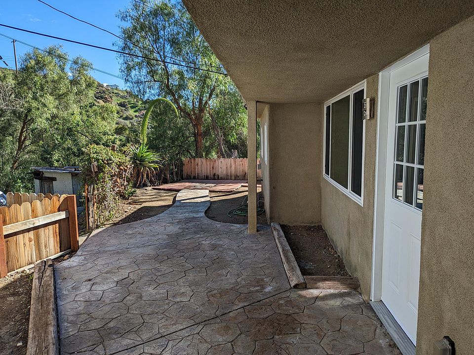 683 Box Canyon Rd, Canoga Park, CA 91304 | Zillow