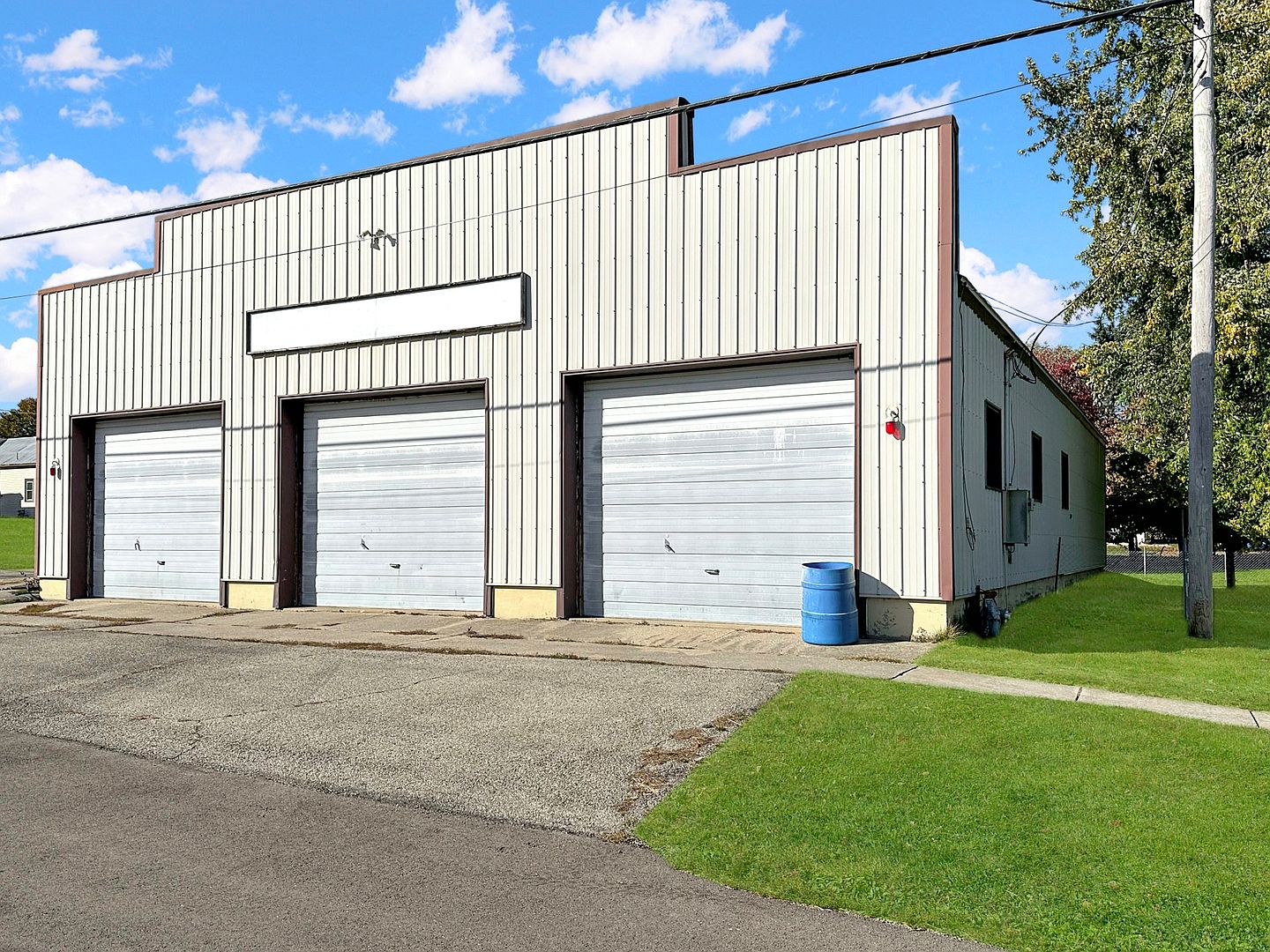 104 E Market St, Rock City, IL 61070 | Zillow