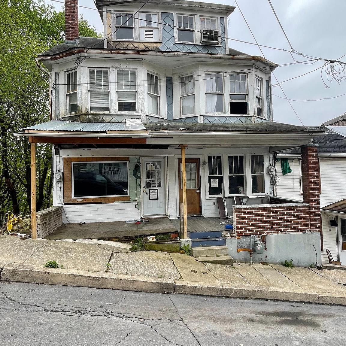 912-914 E Commerce St, Shamokin, PA 17872 | Zillow