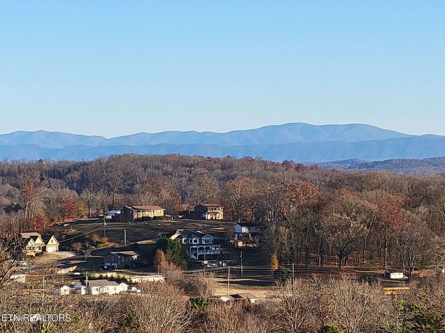 1363 Little Mountain Ln, Lenoir City, TN 37771 | Zillow