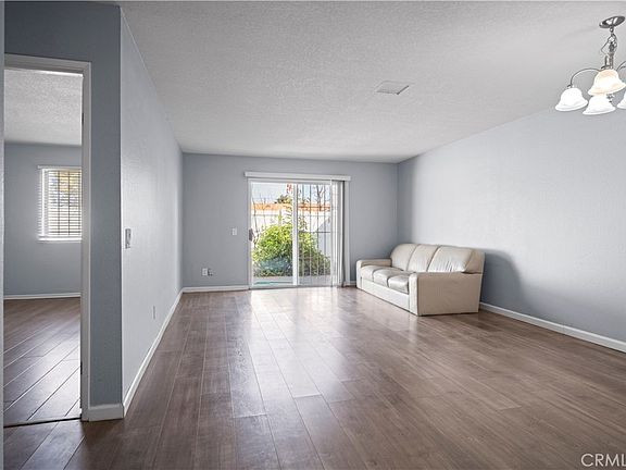 3738 Harrison St UNIT 31, Riverside, CA 92503 | MLS #IV25023171 | Zillow