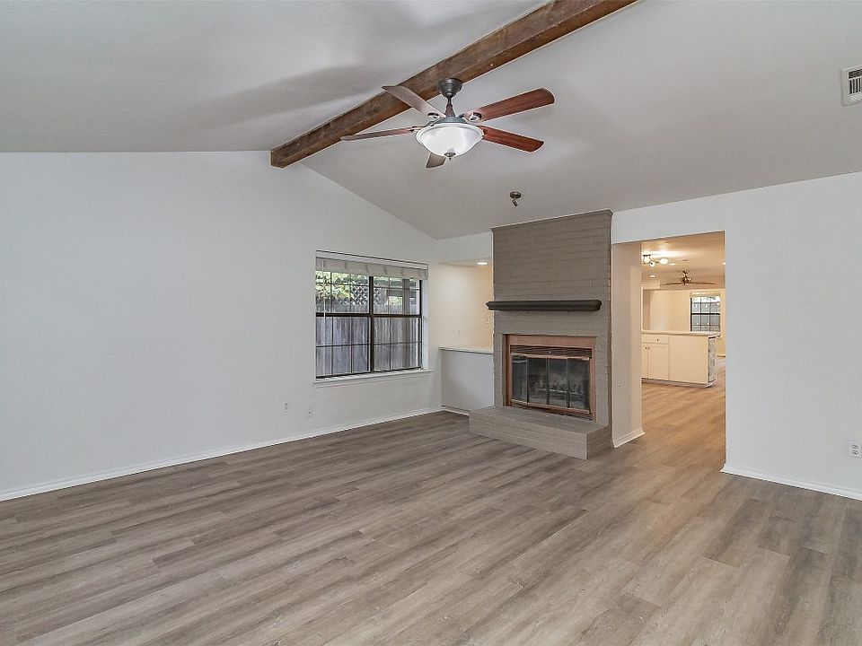 1905 Wisteria St, Denton, TX 76205 | MLS #20431816 | Zillow