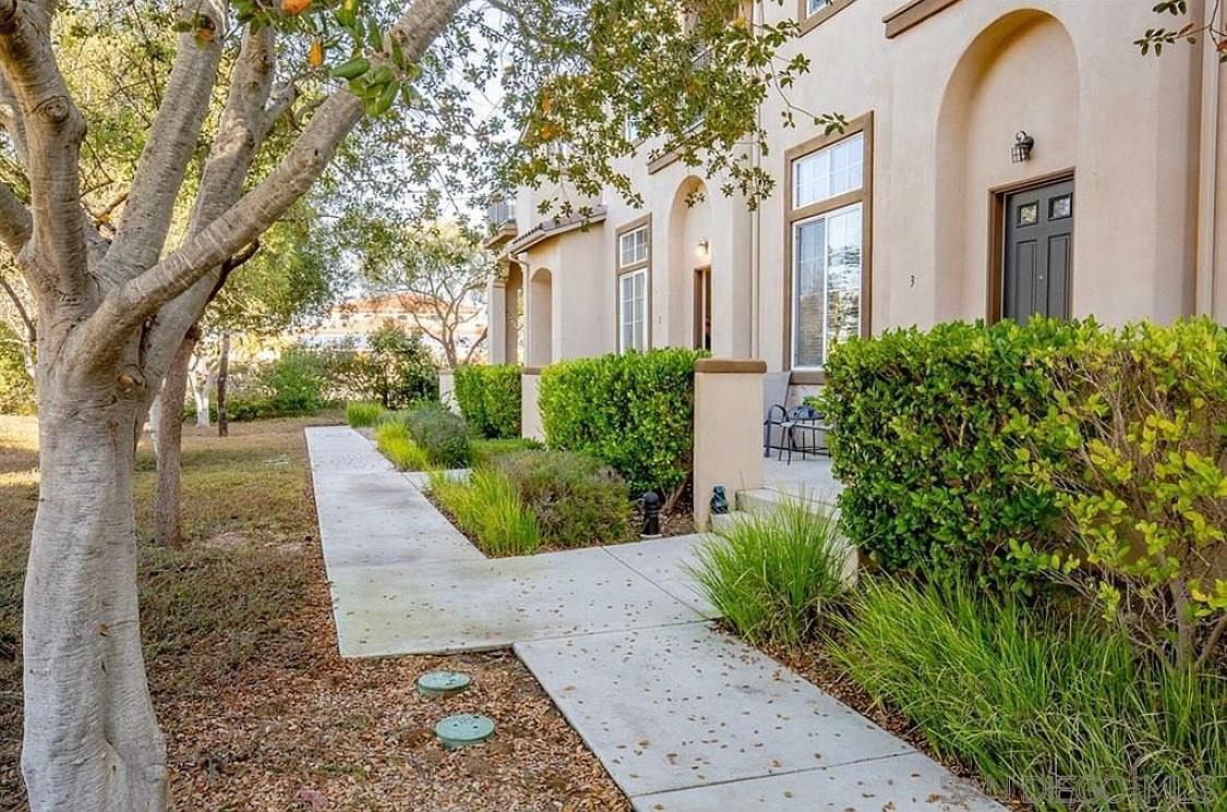 14674 Via Fiesta UNIT 2, San Diego, CA 92127 | Zillow