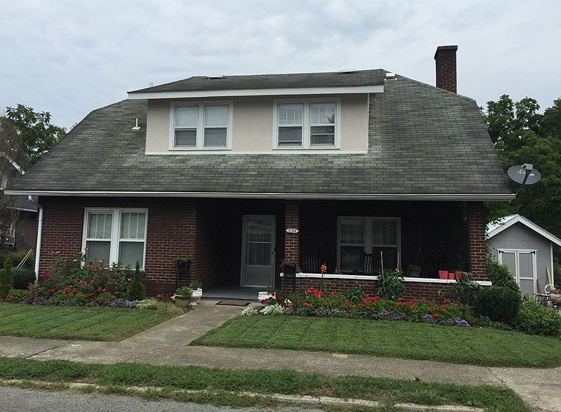 224 Eversole St, Hazard, KY 41701 | Zillow
