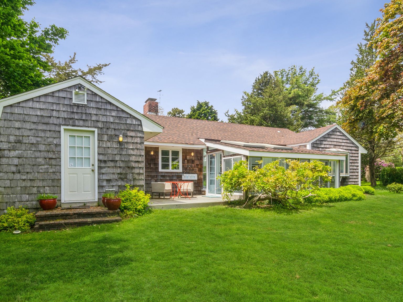 6 Far Pond Rd, Southampton, NY 11968 | Zillow
