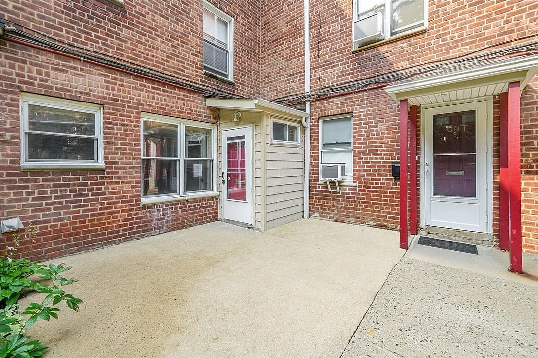 37 Edwards Street #1G, Roslyn Heights, NY 11577 | Zillow