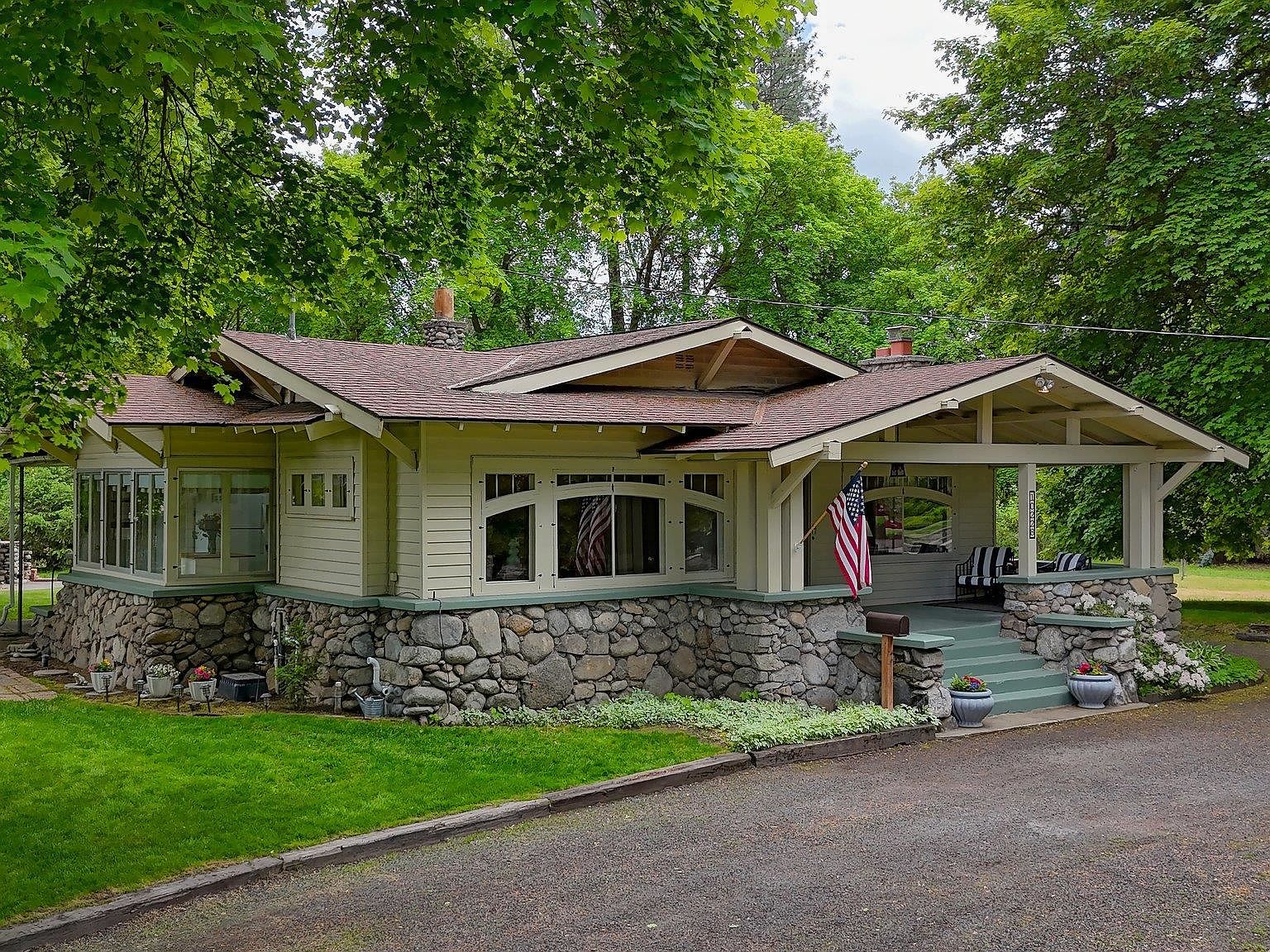 10228 N Whitworth Dr, Spokane, WA 99218 | Zillow