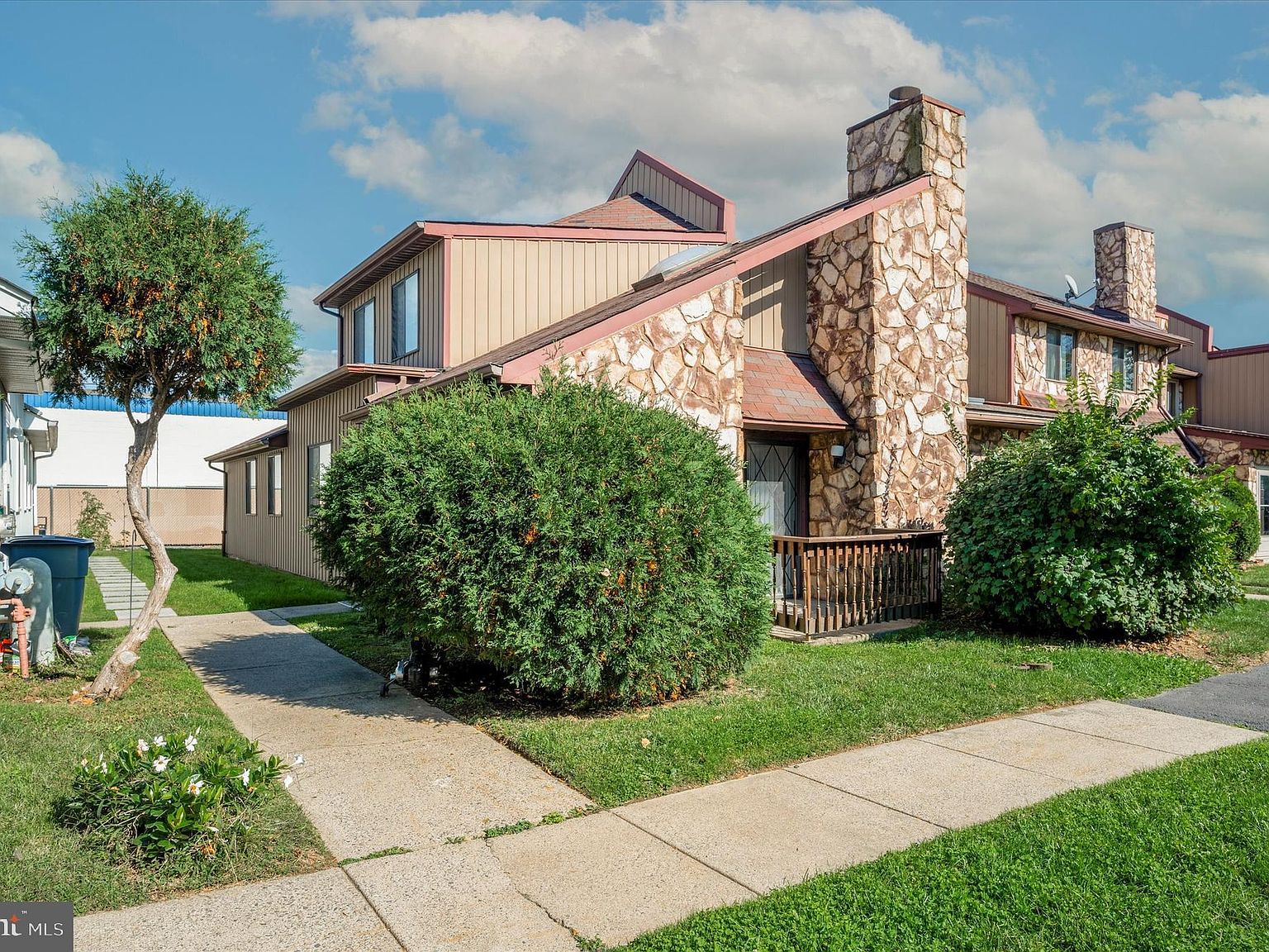 1711 Nathaniel Pl, Philadelphia, PA 19116 | MLS #PAPH2288042 | Zillow