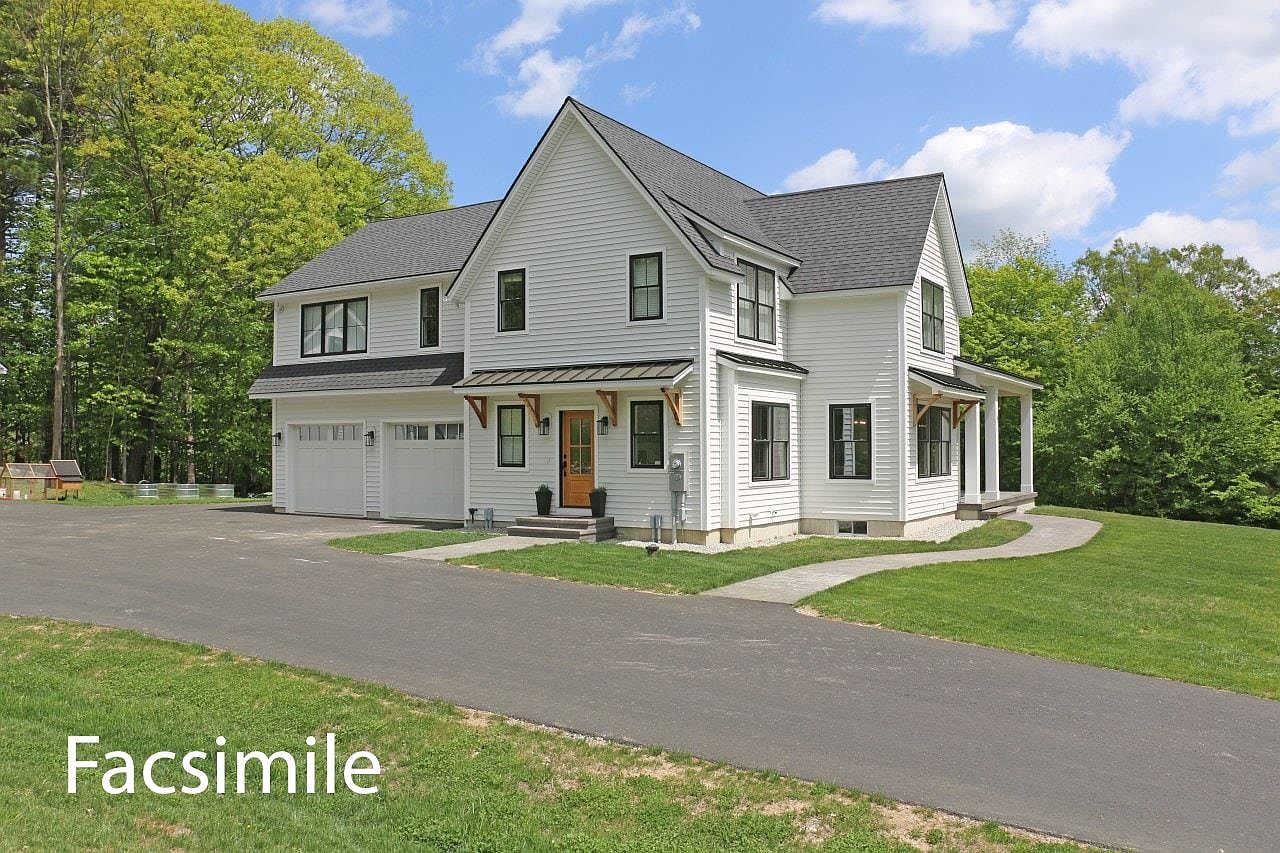 423 Blane Circle UNIT 5, Suncook, NH 03275 | MLS #4966473 | Zillow