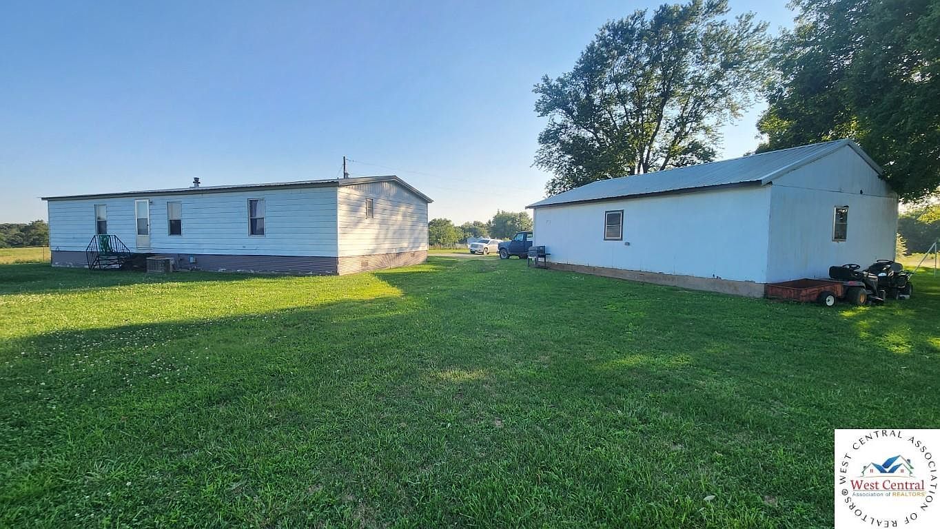 1660 NW 1000th Rd, Creighton, MO 64739 | Zillow