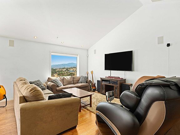 11021 Juniper Hills Rd, Juniper Hills, CA 93543 | Zillow 11021 Juniper Hills Rd, Juniper Hills, CA 93543 | Zillow