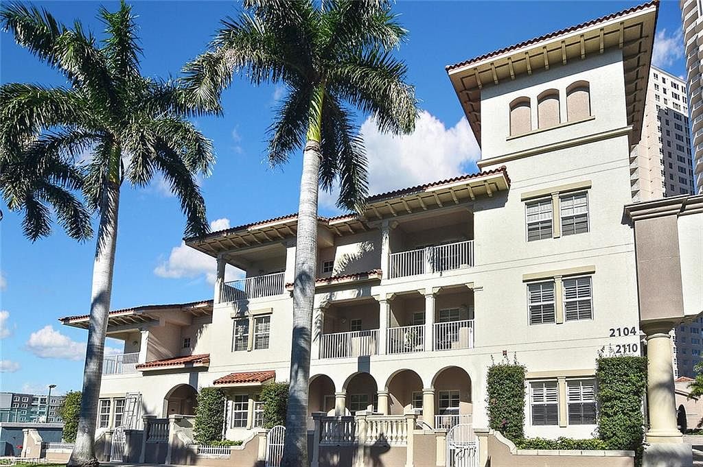 2110 W 1st St APT 101, Fort Myers, FL 33901 | MLS #224017421 | Zillow