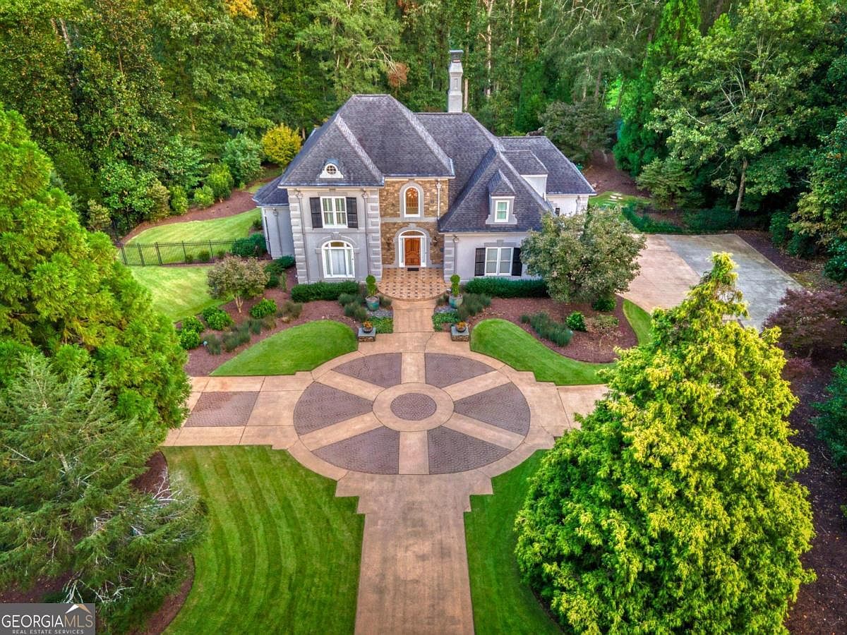 135 Melbourne Dr, Athens, GA 30606 | MLS #10223157 | Zillow