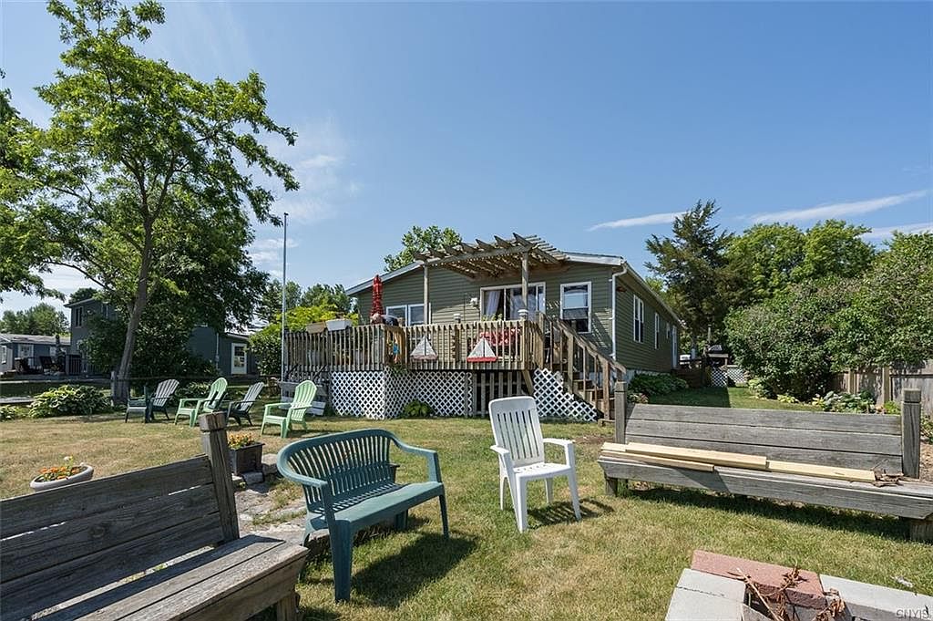 27051 Three Mile Point Rd, Chaumont, NY 13622 | Zillow