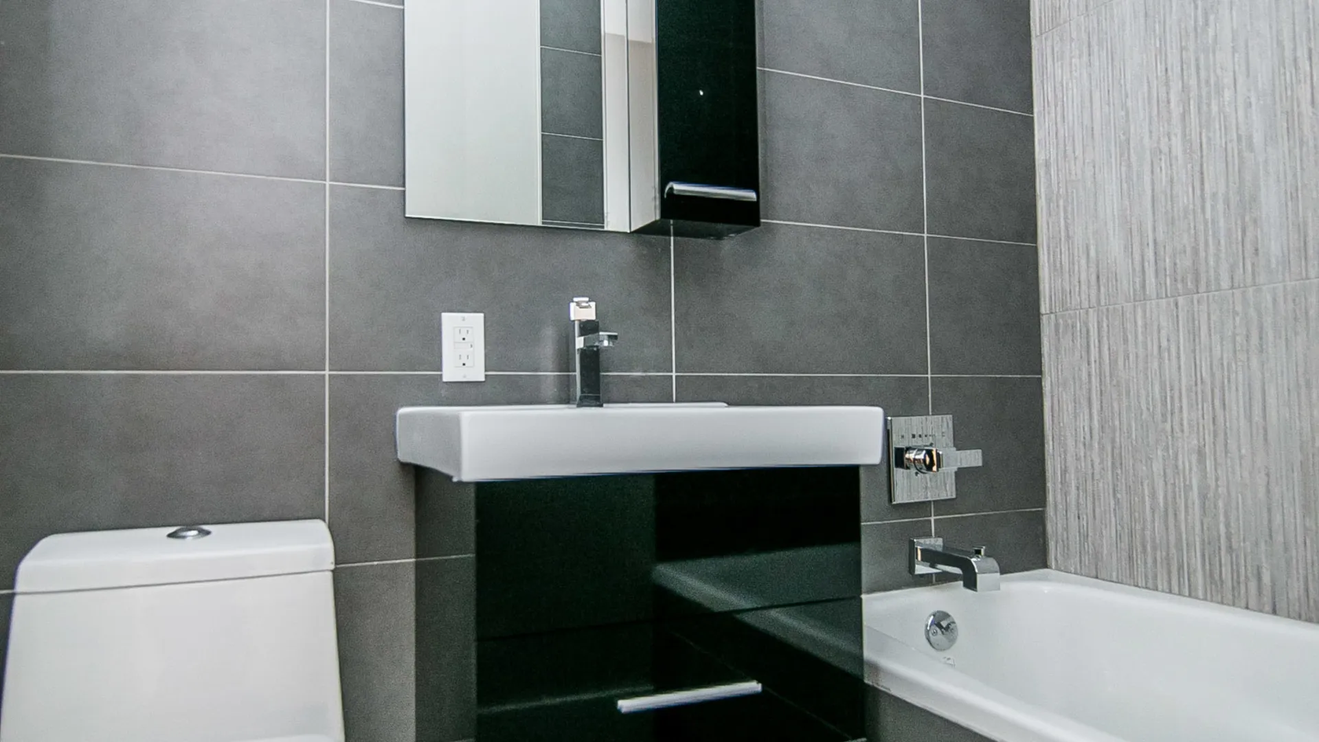 381 Onderdonk Avenue #3M in Ridgewood, Queens | StreetEasy