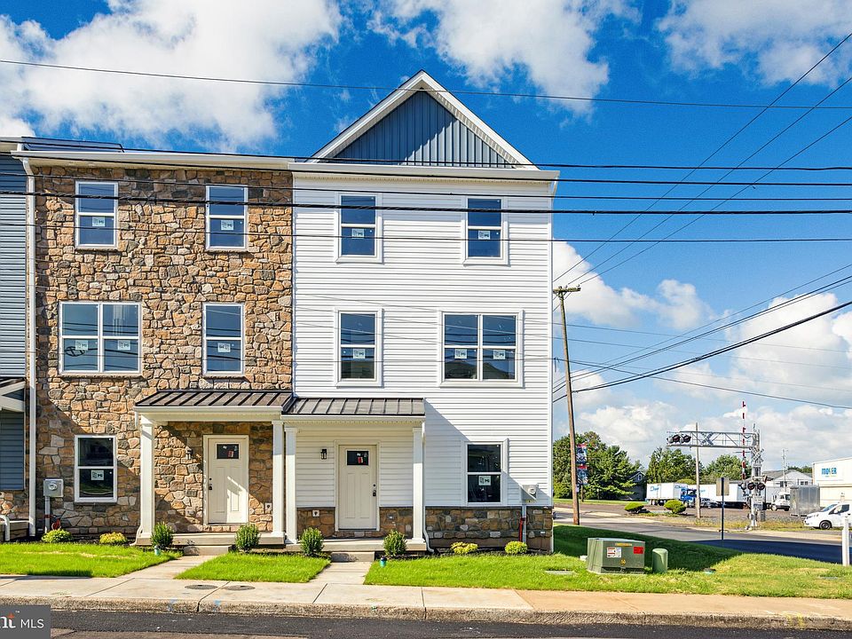 498 2nd St N, Souderton, PA 18964 | Zillow