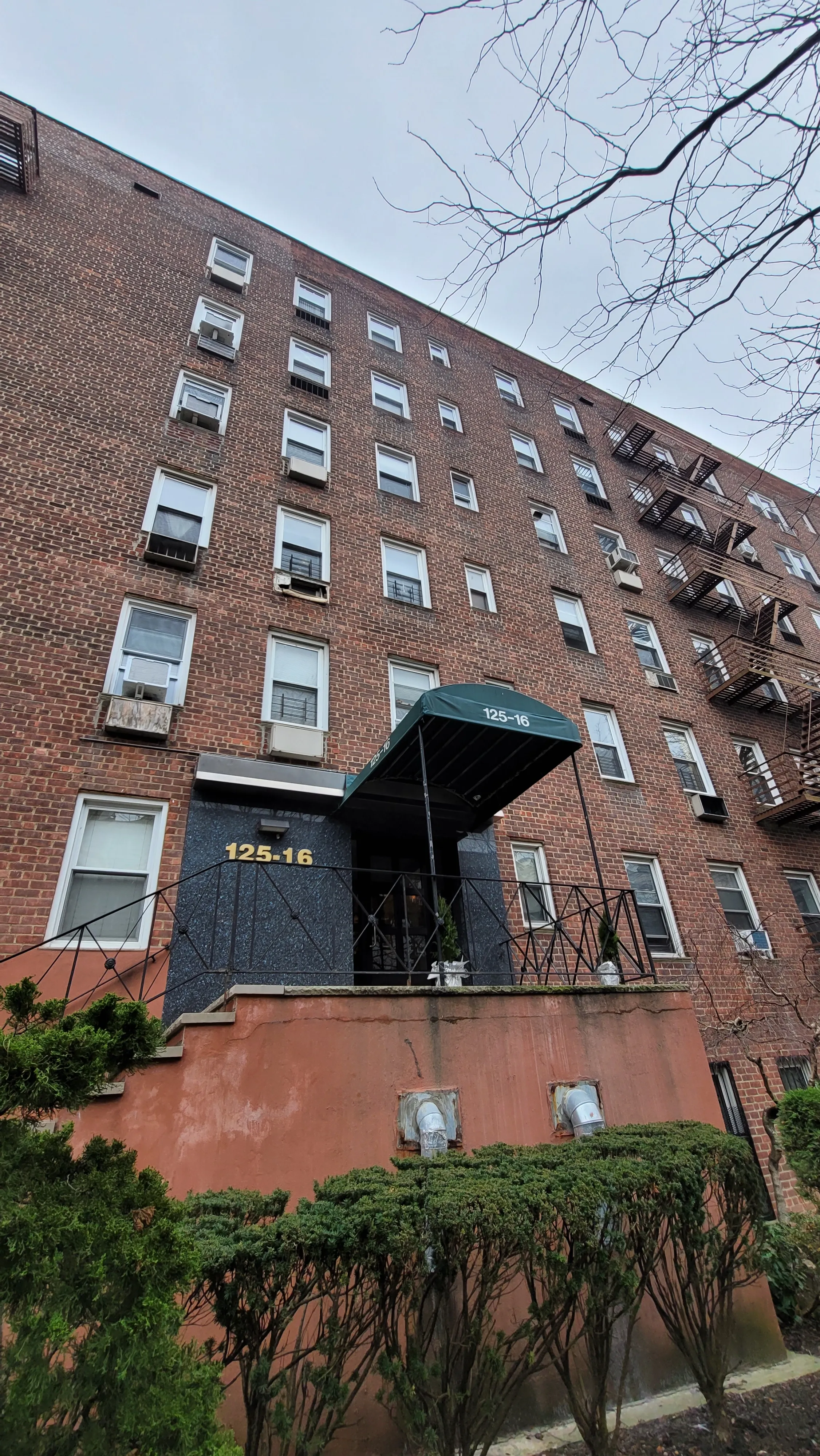 125-16 83rd Drive #5G in Kew Gardens, Queens | StreetEasy