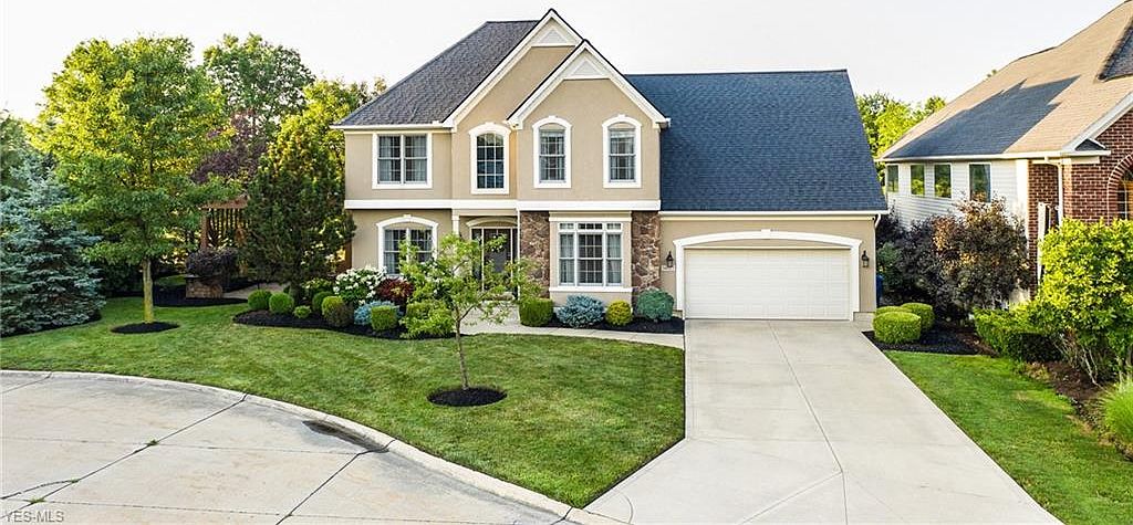 34322 Crown Colony Dr, Avon, OH 44011 | Zillow