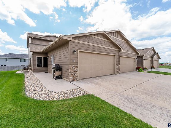 4425 W Townsley Pl, Sioux Falls, SD 57108 | Zillow