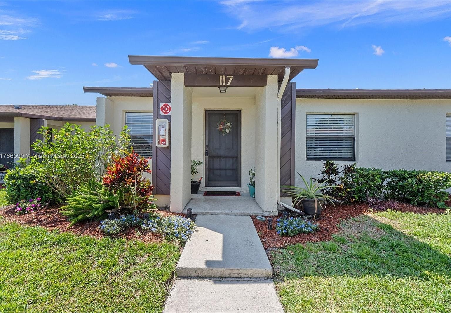 6034 Indrio Rd APT 7, Fort Pierce, FL 34951 | MLS #A11766099 | Zillow
