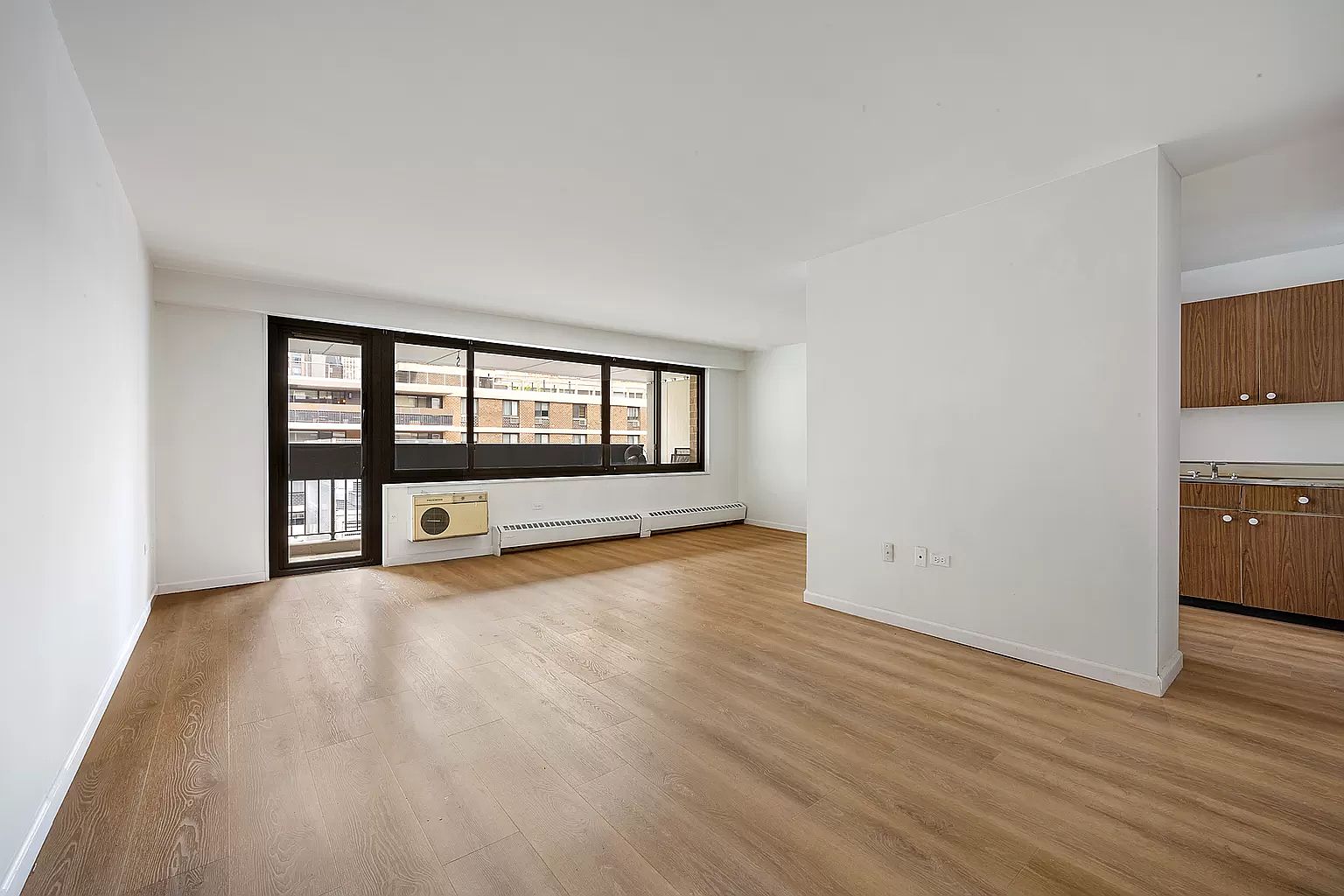 80 Gold St APT 4-H, New York, NY 10038 | Zillow