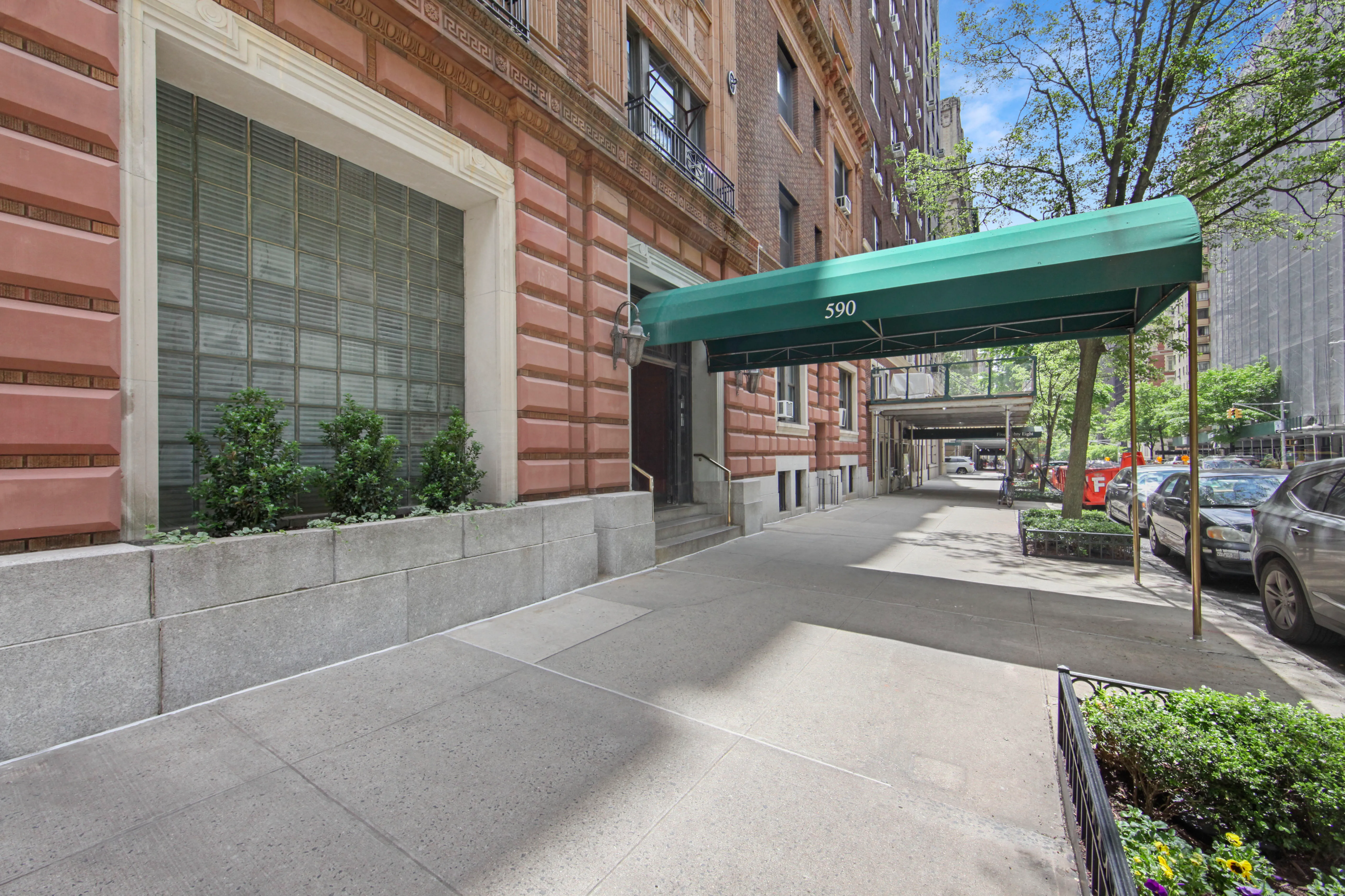590 West End Avenue #2E in Upper West Side, Manhattan | StreetEasy