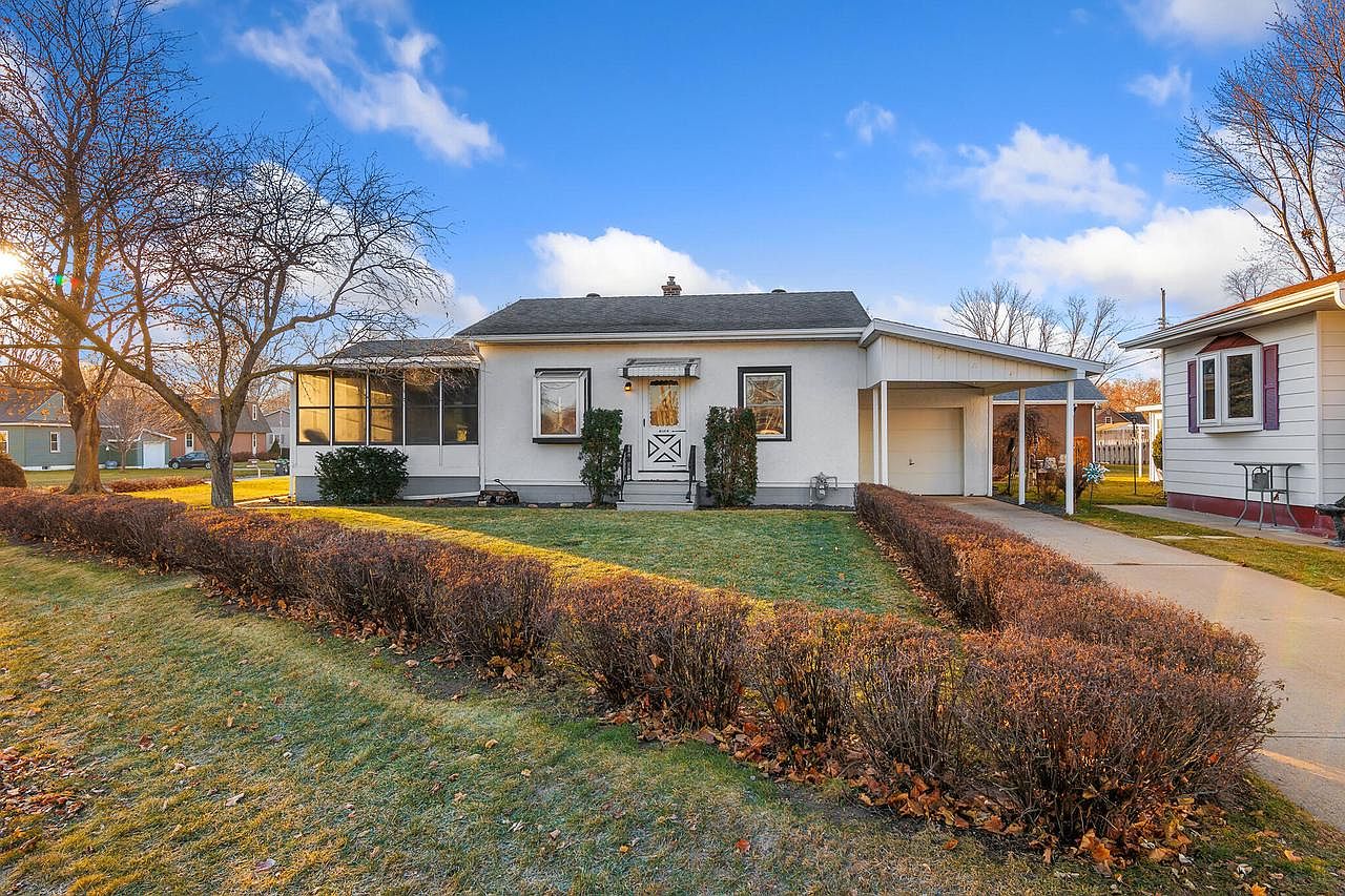 2628 Diagonal ROAD, La Crosse, WI 54601 | Zillow