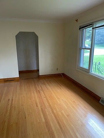 1934 Valley Farm Rd, Pickering, ON L1V 1X7 | Zillow