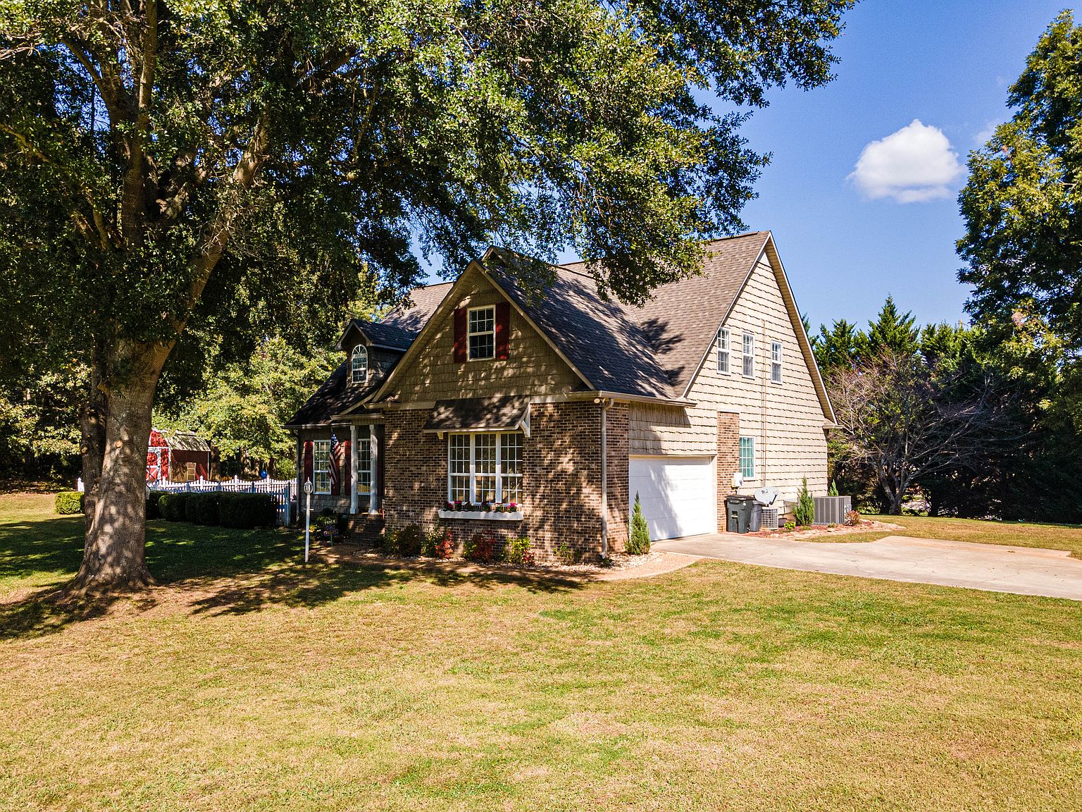 6317 Spring Creek Dr, Guntersville, AL 35976 | Zillow