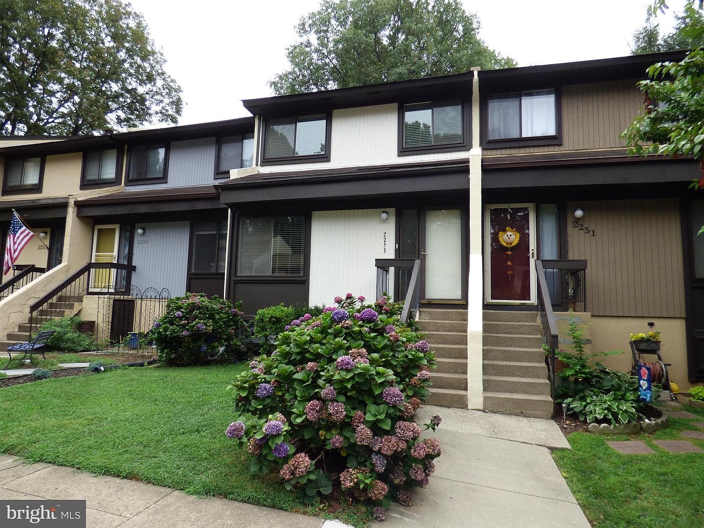 2253 Coppersmith Sq, Reston, VA 20191 | Zillow