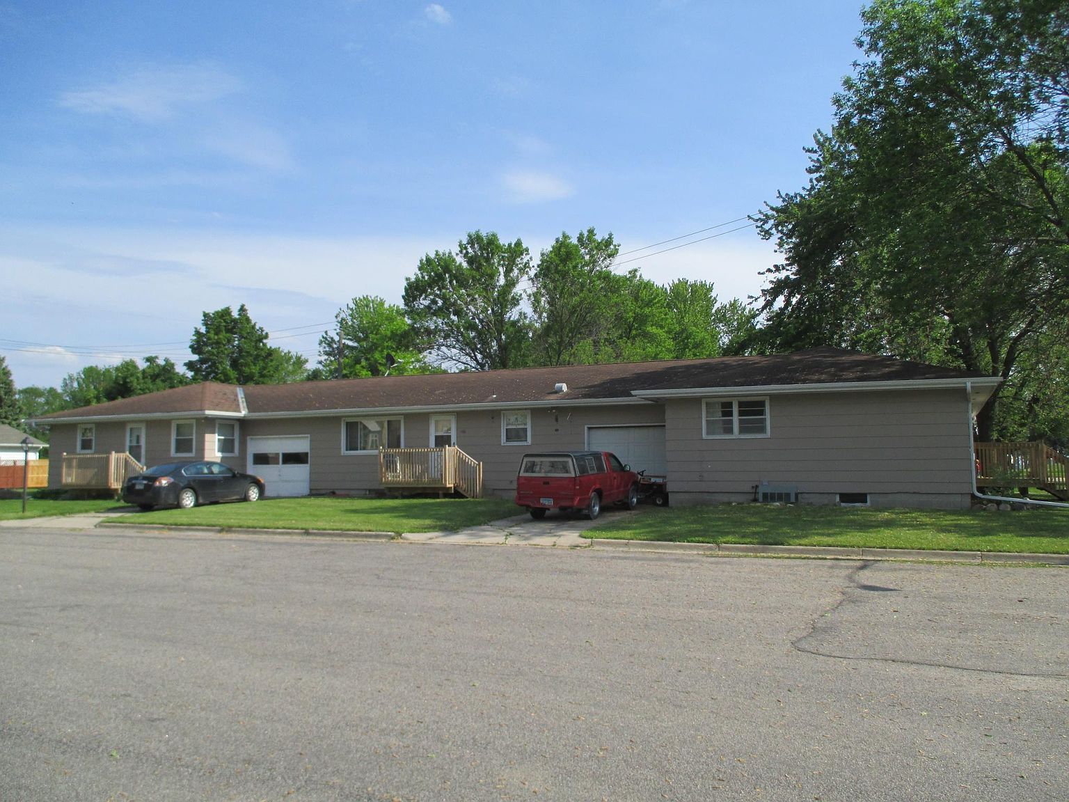 301 6th St W, Hector, MN 55342 | Zillow