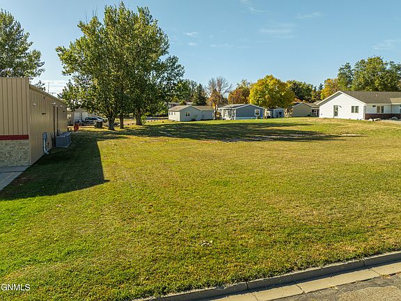 1127 Border Ln, Washburn, ND 58577 | MLS #4016374 | Zillow