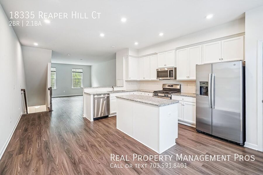 18335 Reaper Hill Ct Unit 48, Triangle, VA 22172 | Zillow