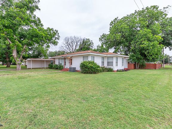 1402 Herring, Merkel, TX 79536 | Zillow