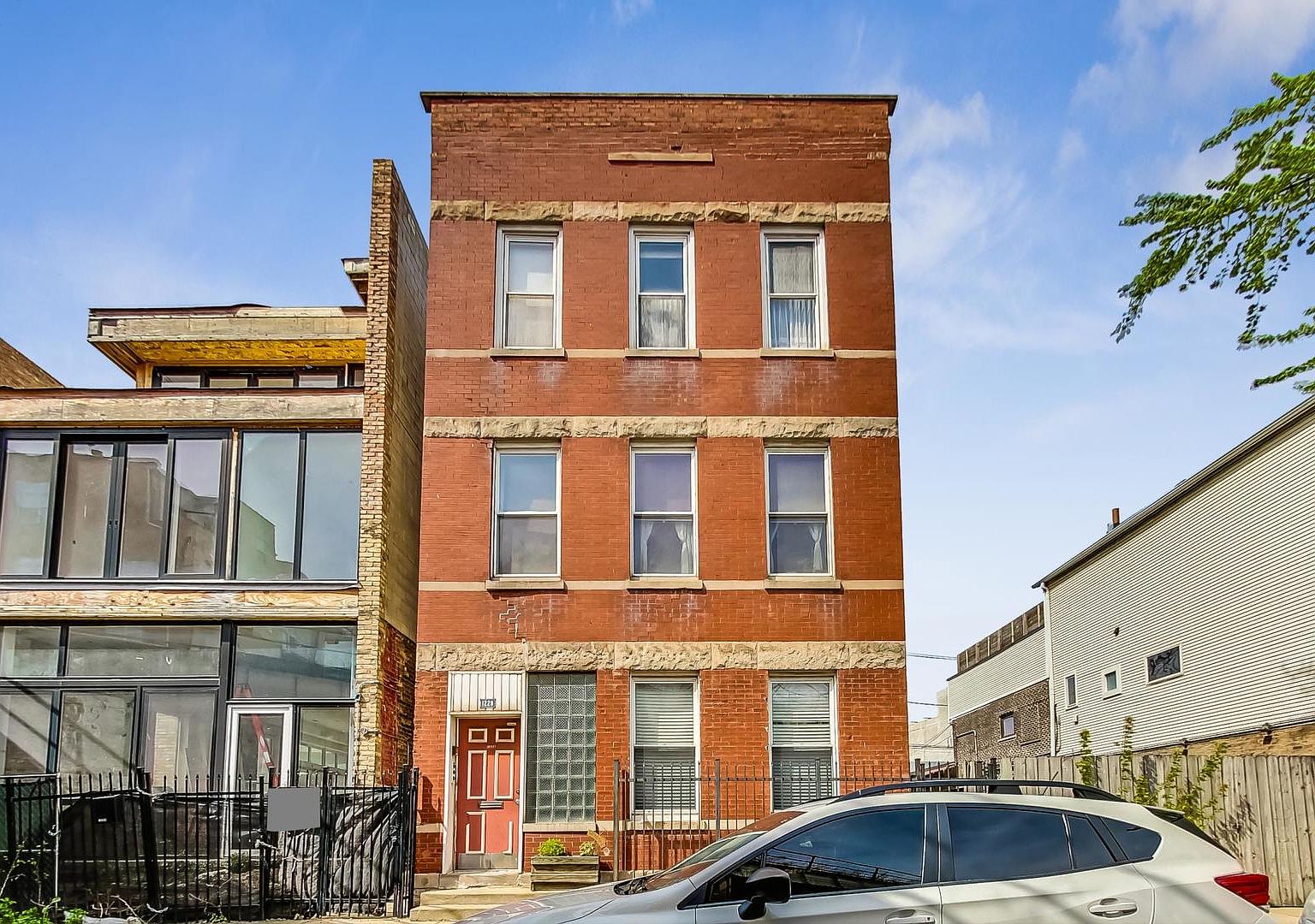 1228 W Augusta Blvd, Chicago, IL 60642 | Zillow