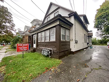 162 Marion Street - Upper - 162 Marion St Buffalo NY | Zillow
