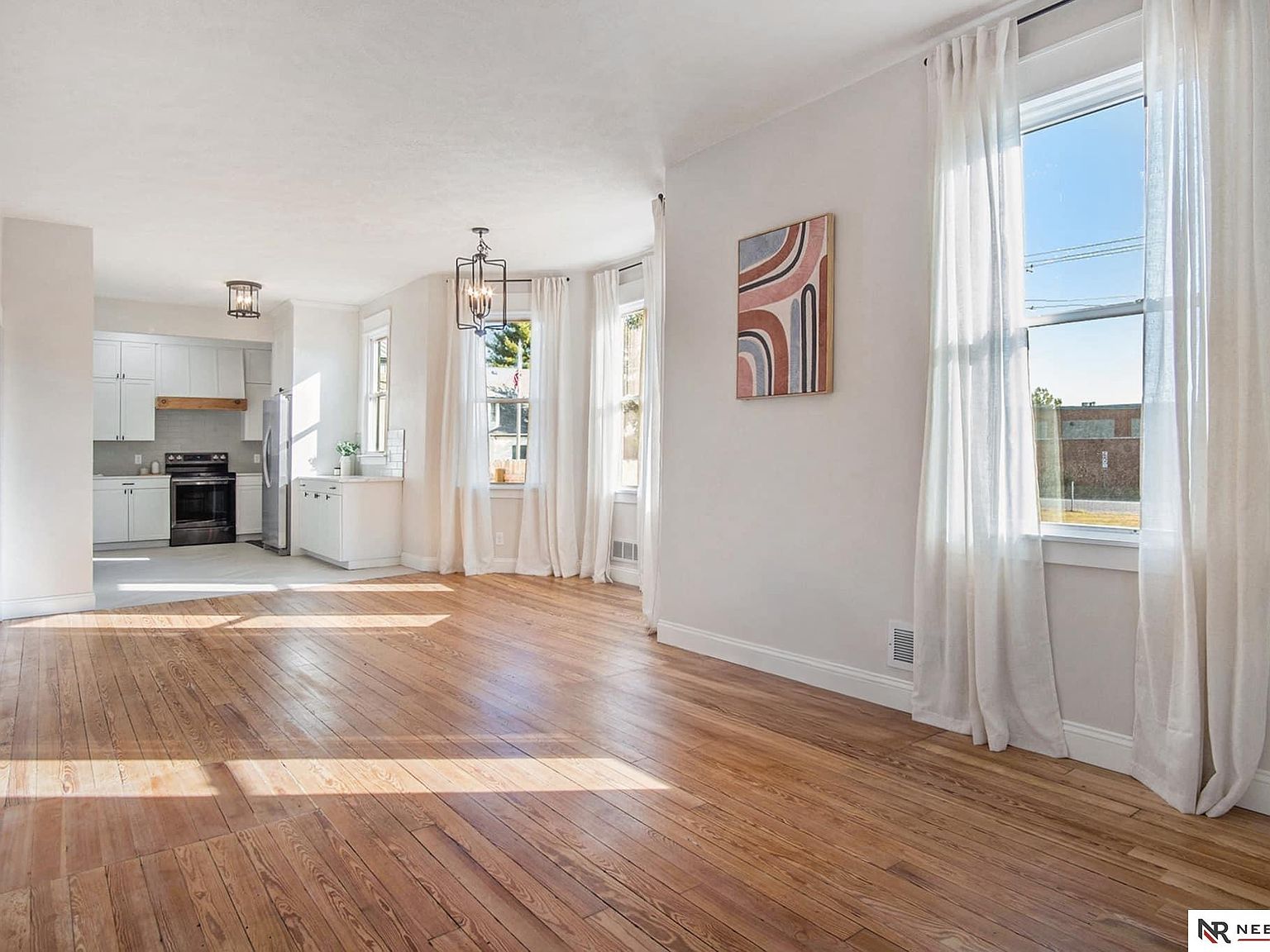 1610 Manderson St, Omaha, NE 68110 | Zillow