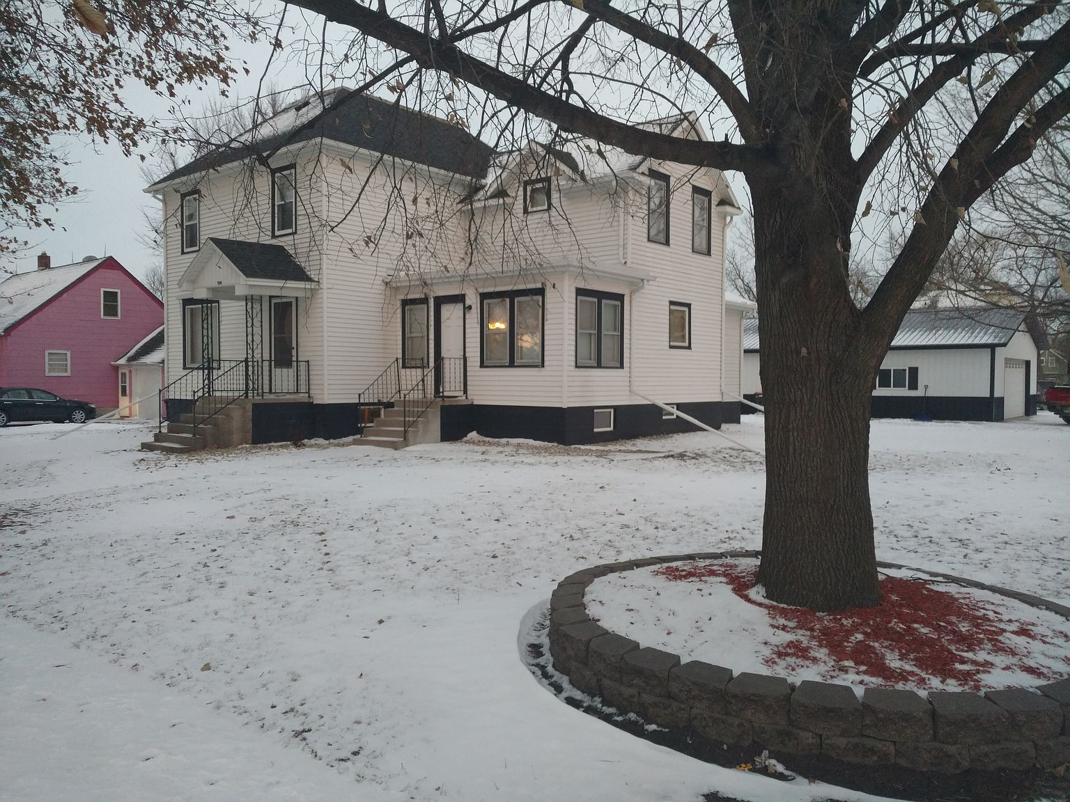 601 N Main St, Winthrop, MN 55396 | Zillow