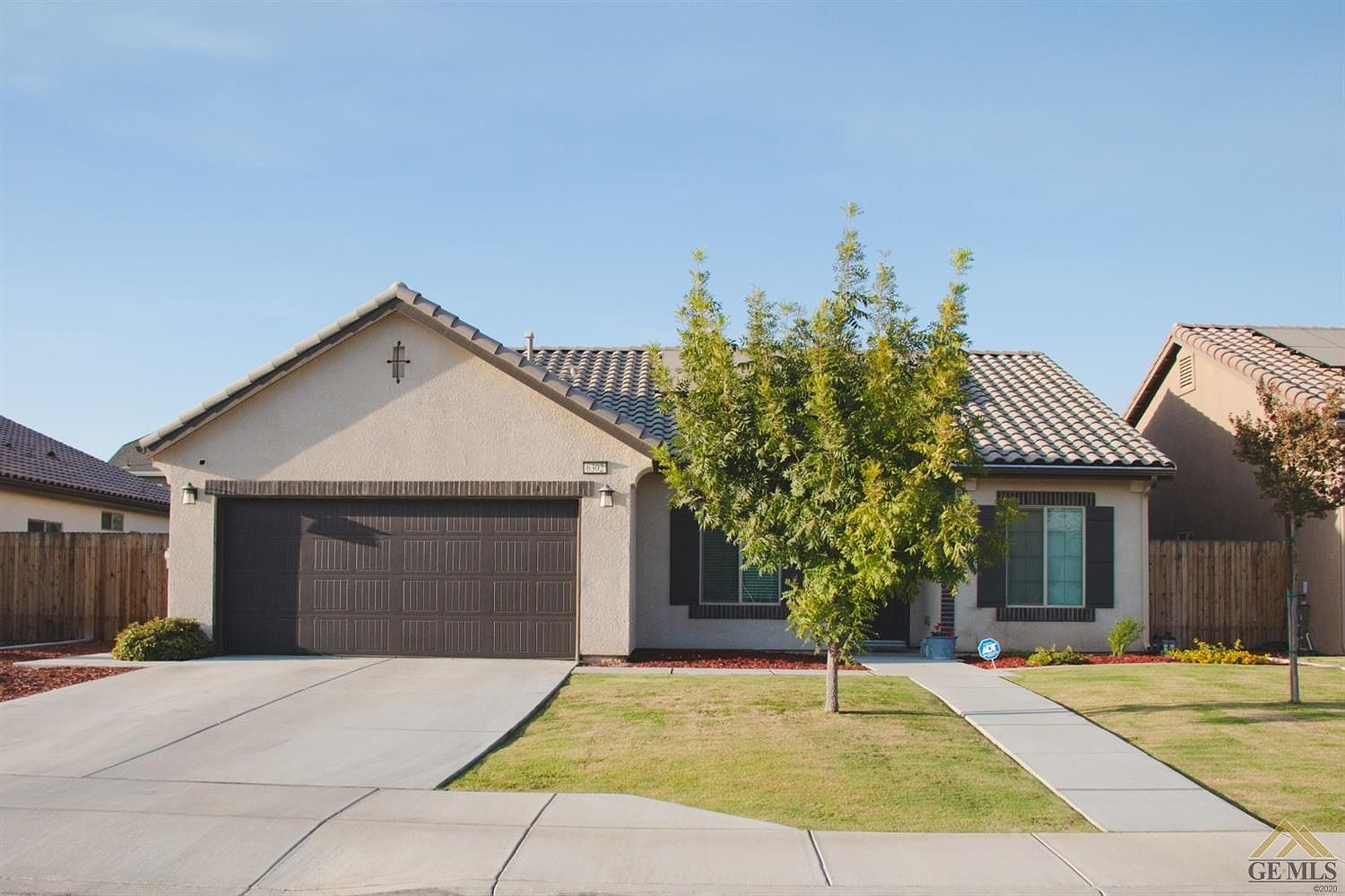 6302 Hathaway Ave, Bakersfield, CA 93313 | Zillow