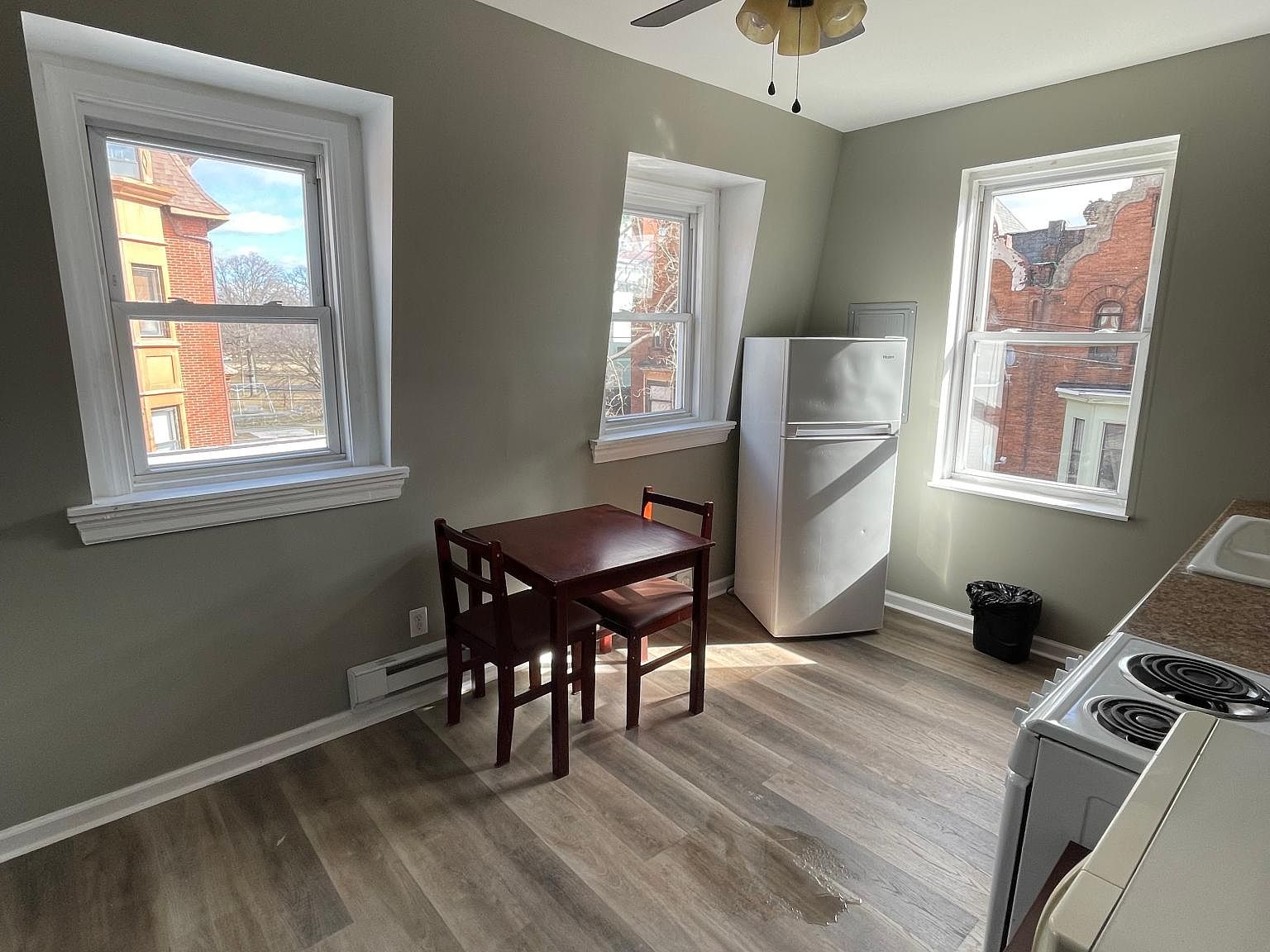 4201 Viola St FLOOR 3, Philadelphia, PA 19104 | Zillow