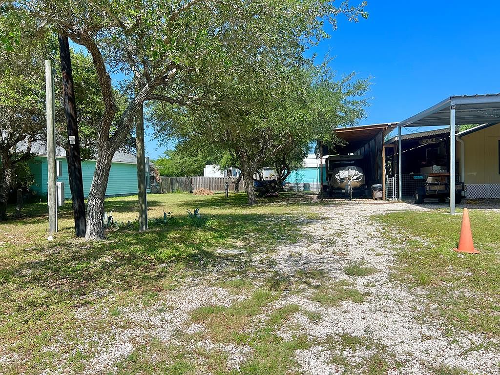 720 N Kossuth St, Rockport, TX 78382 | MLS #155039 | Zillow