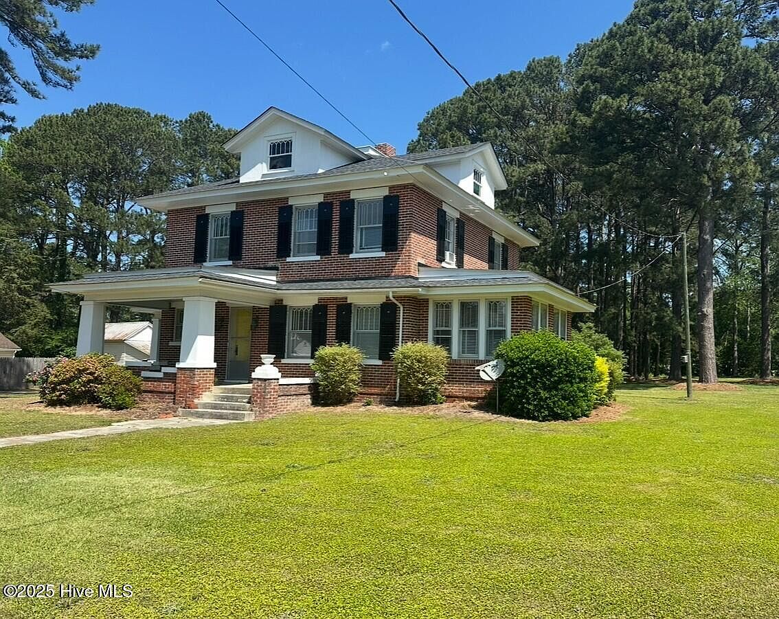 206 Main Street, Pendleton, NC 27862 | MLS #100505054 | Zillow