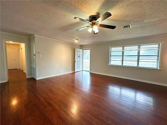 108 Castor Plunge Rd, Woodworth, LA 71485 | Zillow