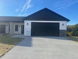 710 North Main Street UNIT 6, Fall River, WI 53932 | Zillow