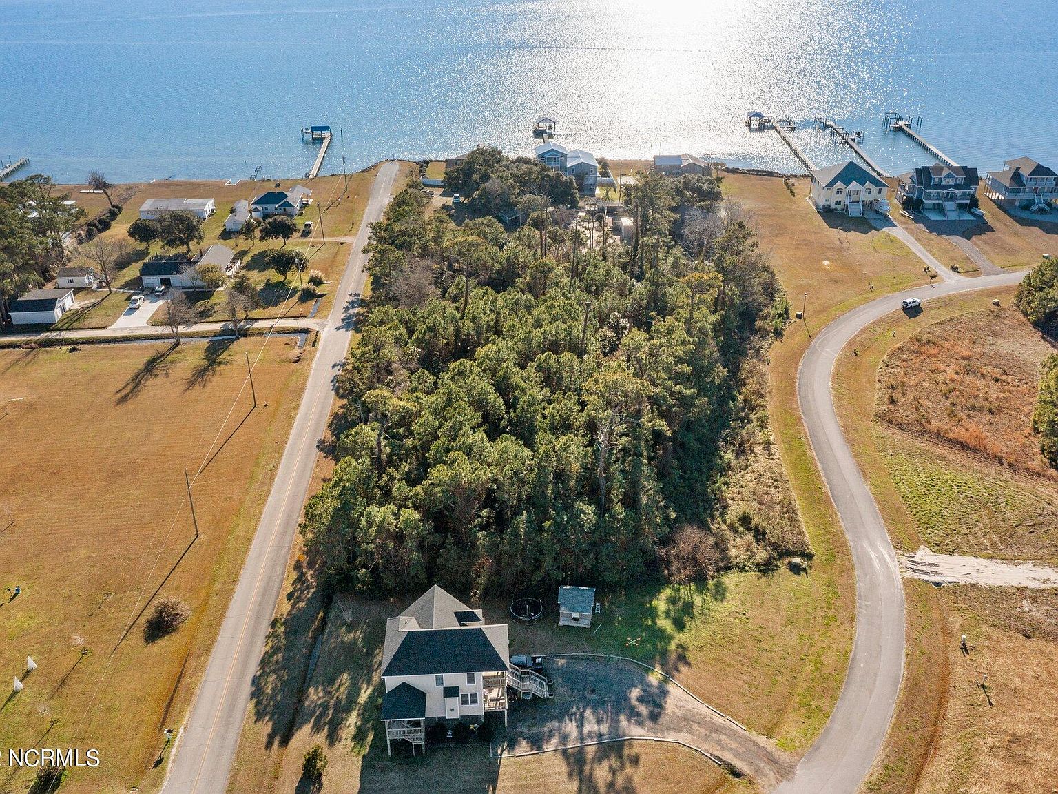 305 Quiet Cove, Gloucester, NC 28528 | Zillow