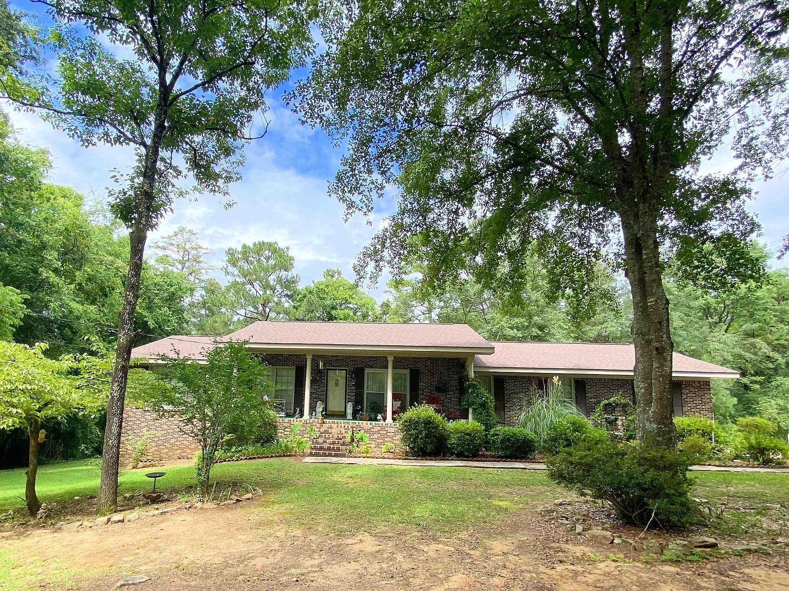 400 Robin Cir, Gadsden, AL 35904 | Zillow